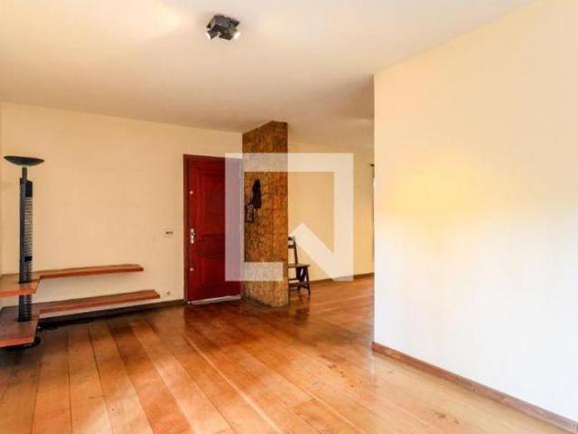 Casa para venda em Brooklin de 160.00m² com 3 Quartos, 1 Suite e 3 Garagens
