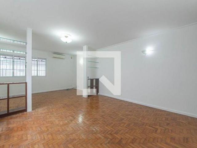 Casa para venda em Brooklin de 187.00m² com 3 Quartos, 1 Suite e 2 Garagens