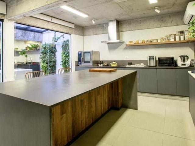 Casa para venda em Brooklin Paulista com 3 quartos, sendo 1 suíte, 225m²