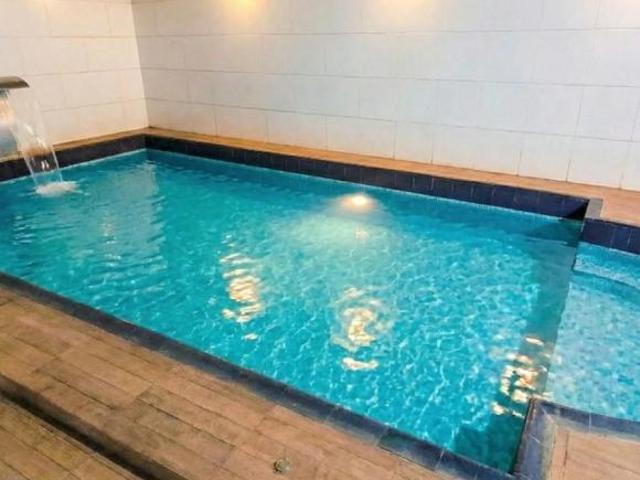 Casa para Venda em Goiânia, Vila Cristina, 3 dormitórios, 1 suíte, 2 banheiros, 4 vagas