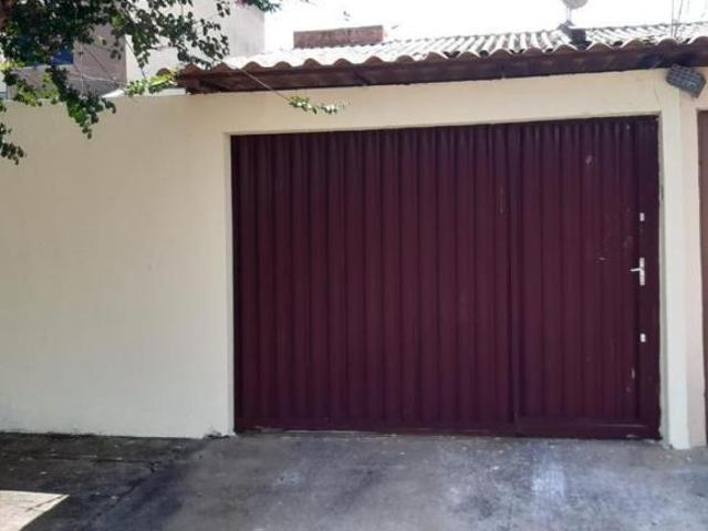 Casa para Venda em Goiânia, Goiá 2, 3 dormitórios, 1 suíte, 2 banheiros, 2 vagas