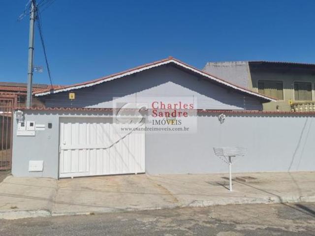 Casa para Venda em Goiânia, Jardim América, 3 dormitórios, 1 suíte, 3 banheiros, 3 vagas