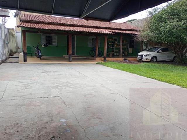 Casa para Venda em Goiânia, Jardim Ana Lúcia, 4 dormitórios, 1 suíte, 2 banheiros