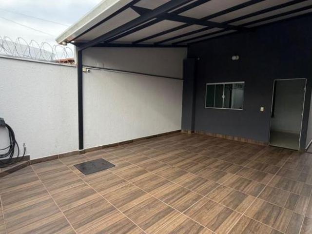Casa para Venda em Goiânia, Jardim Presidente, 2 dormitórios, 1 suíte, 2 banheiros, 3 vagas