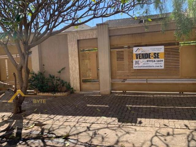 Casa para Venda em Goiânia, Moinho dos Ventos, 3 dormitórios, 1 suíte, 3 banheiros, 6 vagas