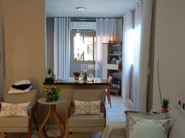Casa para Venda em Goiânia, Residencial Center Ville, 3 dormitórios, 1 suíte, 3 banheiros, 3 vagas