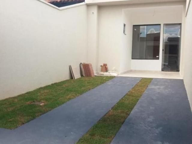 Casa para Venda em Goiânia, Residencial Eli Forte, 2 dormitórios, 1 suíte, 2 banheiros, 1 vaga