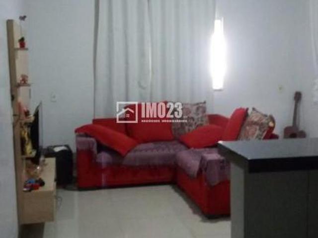 Casa para Venda em Goiânia, Residencial Kátia, 2 dormitórios, 1 suíte, 1 banheiro, 3 vagas