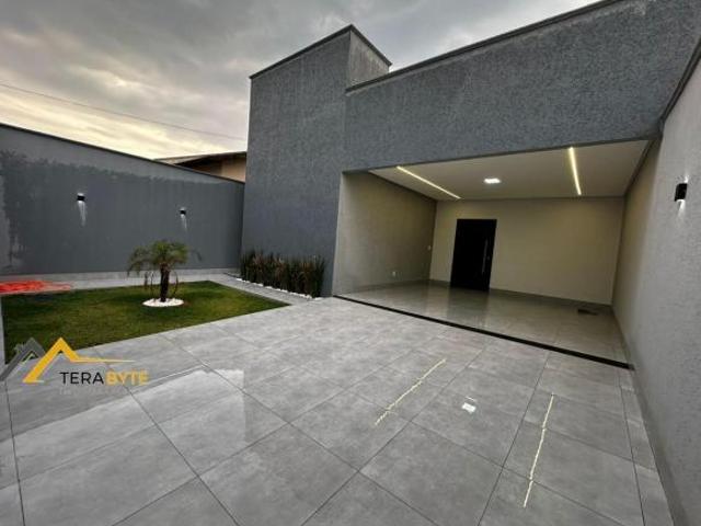 Casa para Venda em Goiânia, Residencial Kátia, 3 dormitórios, 1 suíte, 3 banheiros, 4 vagas