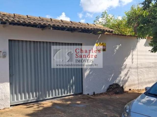 Casa para Venda em Goiânia, Residencial Recanto do Bosque, 3 dormitórios, 1 suíte, 2 banheiros, 3 va