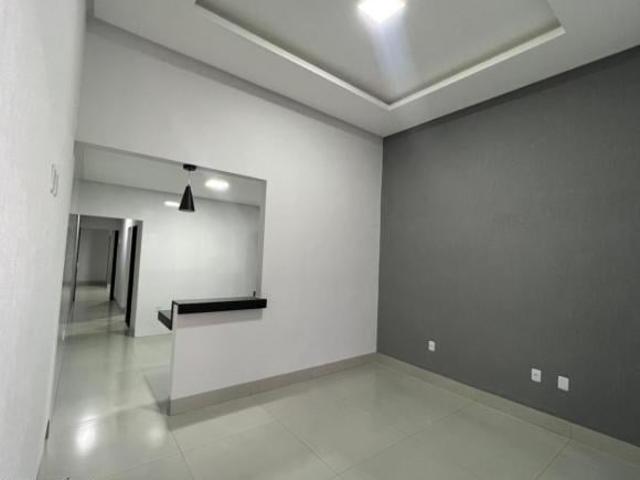 Casa para Venda em Goiânia, Residencial Solar Bougainville, 2 dormitórios, 1 suíte, 2 banheiros, 2 v