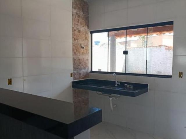Casa para Venda em Goianira, Parque Los Angeles 1ª Etapa, 2 dormitórios, 1 banheiro, 2 vagas