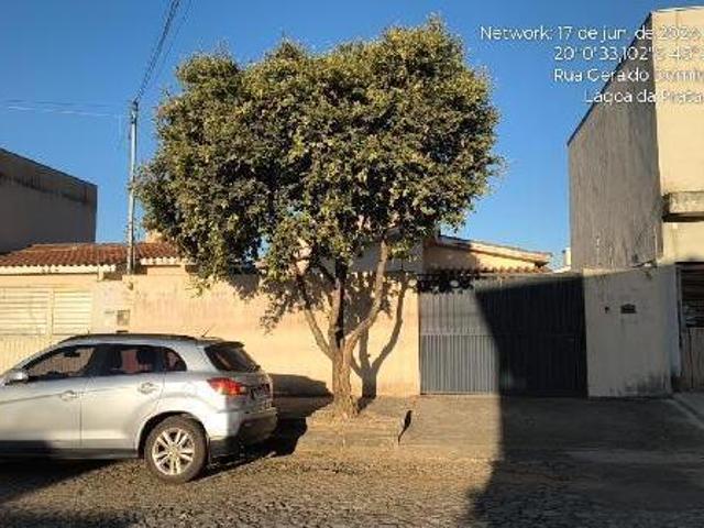 Casa para venda em Gomes, Lagoa da Prata