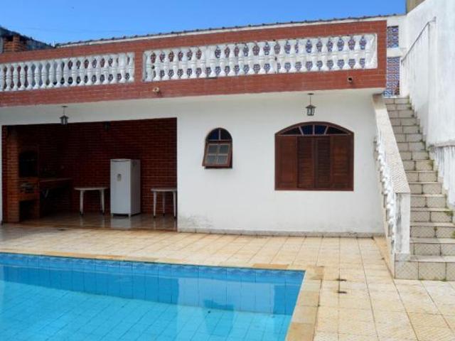 Casa para venda em Gaivota Praia com 4 quartos, sendo 2 suítes, 78m²