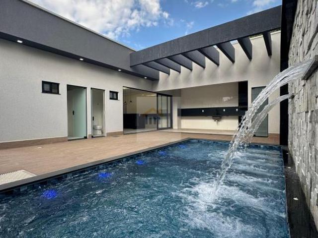 Casa para venda em Garavelo Residencial Park, Aparecida de G