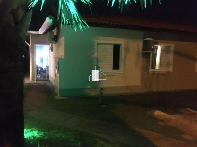 Casa para venda em Giardino de 68.00m² com 2 Quartos e 2 Garagens