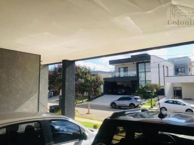 Casa para venda em Gran Ville de 168.00m² com 3 Quartos, 2 Suites e 4 Garagens