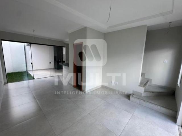 Casa para venda em Grand Ville, Uberlândia