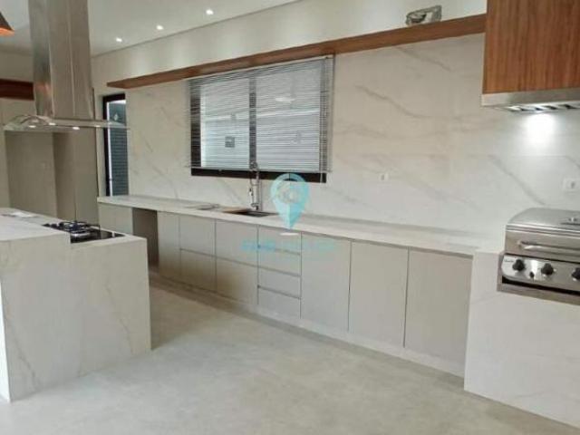 Casa para venda em Granja Olga II de 194.00m² com 3 Quartos, 3 Suites e 4 Garagens