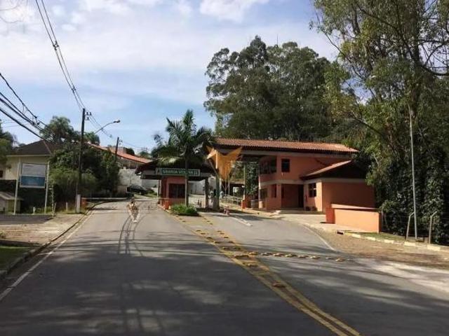 Casa para venda em Granja Viana Ii de 551.83m² com 5 Quartos, 2 Suites e 6 Garagens