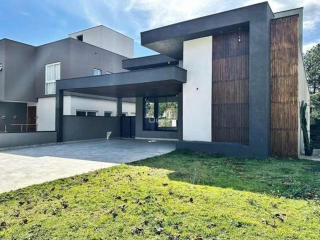 Casa para venda em Granja Viana Jardim Colibri de 411.84m² com 5 Quartos, 5 Suites e 6 Garagens