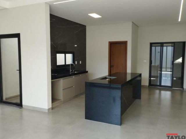 Casa para Venda em Guaíra, MURAISHI I, 3 dormitórios, 1 suíte, 3 banheiros, 2 vagas