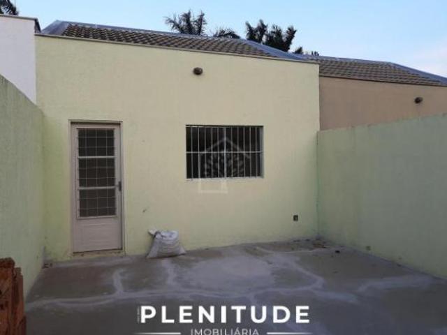 Casa para venda em Guanabara de 70.00m² com 3 Quartos e 2 Garagens