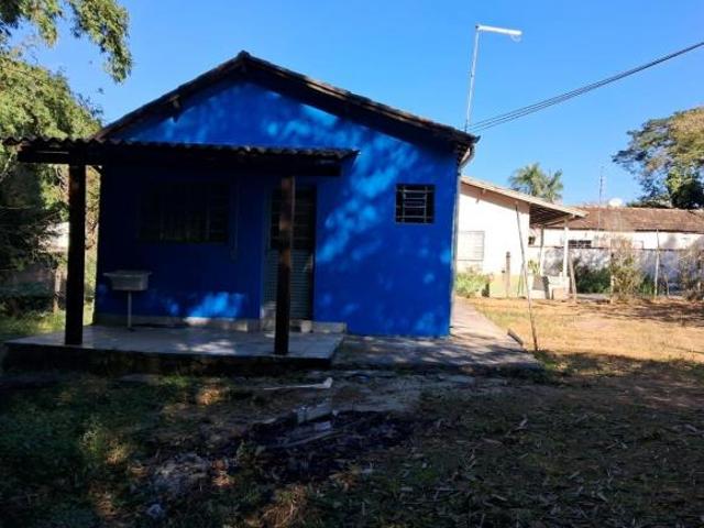 Casa para Venda em Guaratinguetá, Vila São José, 2 dormitórios, 1 banheiro, 5 vagas