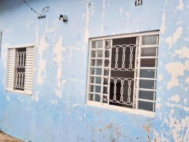 Casa para Venda em Guaratinguetá, Jardim do Vale I, 3 dormitórios, 1 banheiro, 2 vagas
