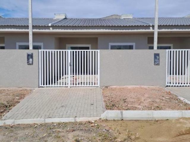 Casa para Venda em Guaratuba, Carvoeiro, 2 dormitórios, 1 suíte, 2 banheiros, 1 vaga