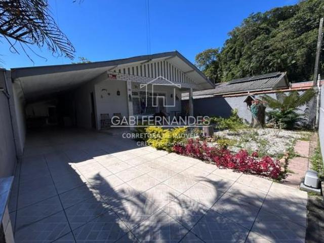 Casa para Venda em Guaratuba, Centro, 3 dormitórios, 1 suíte, 1 banheiro, 3 vagas