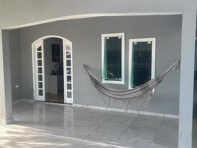 Casa para Venda em Guaratuba, Cohapar, 3 dormitórios, 1 suíte, 2 banheiros, 4 vagas