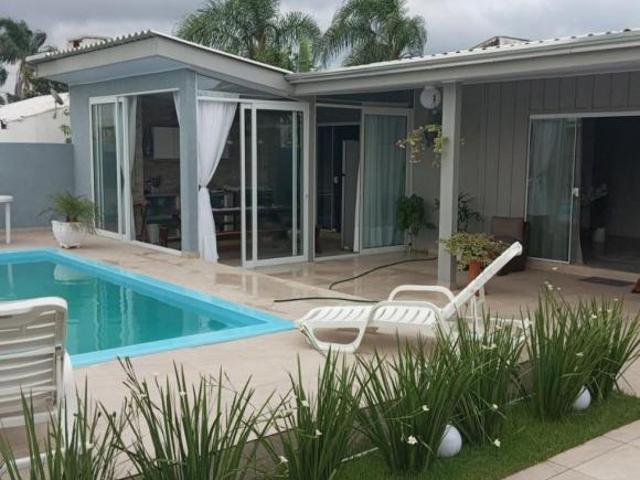 Casa para Venda em Guaratuba, Cohapar, 2 dormitórios, 1 banheiro, 2 vagas