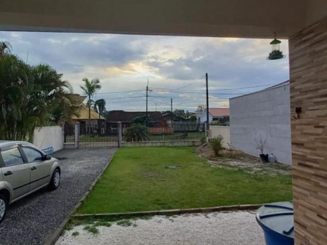 Casa para Venda em Guaratuba, Coroados, 3 dormitórios, 1 suíte, 1 banheiro, 2 vagas