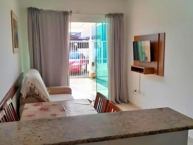 Casa para venda em Guaratuba de 58.00m² com 3 Quartos, 1 Suite e 2 Garagens