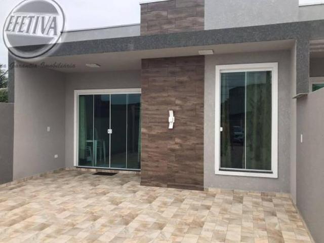 Casa para venda em Guaratuba de 86.00m² com 3 Quartos, 1 Suite e 2 Garagens