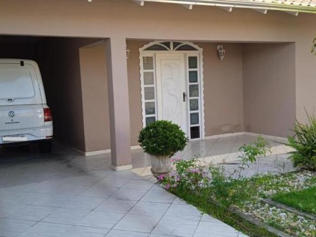 Casa para Venda em Guaratuba, Piçarras, 3 dormitórios, 1 suíte, 3 banheiros, 3 vagas