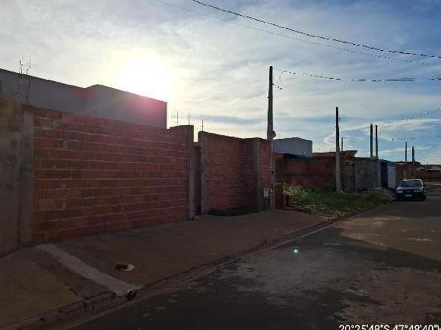 Casa para venda em Guará de 250.00m² com 2 Quartos e 2 Garagens