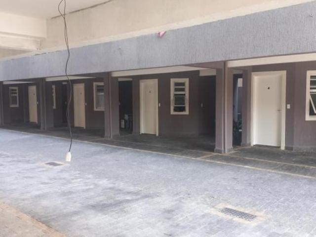 Casa para Venda em Guarujá, Vila Santa Rosa, 2 dormitórios, 2 suítes, 3 banheiros, 1 vaga