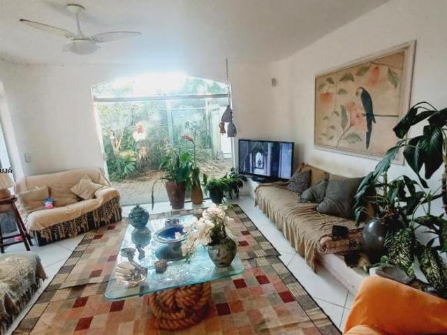 Casa para Venda em Guarujá, Balneário Praia do Pernambuco, 4 dormitórios, 2 suítes, 4 banheiros, 8 v
