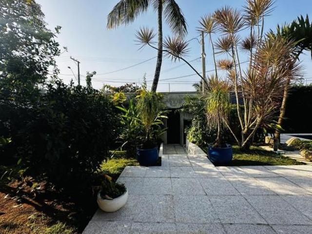 Casa para Venda em Guarujá, Praia do Pernambuco, 6 dormitórios, 6 suítes, 8 banheiros, 4 vagas