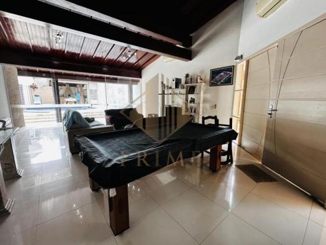 Casa para Venda em Guarujá, Praia do Pernambuco, 7 dormitórios, 7 suítes, 8 banheiros, 2 vagas