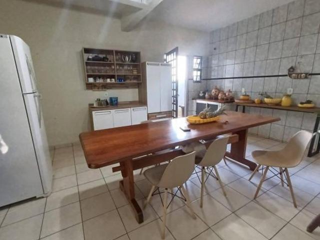 Casa para venda em Dourados