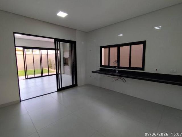 Casa para venda em Dourados