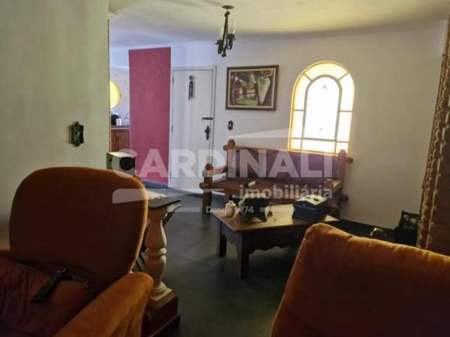 Casa para venda em Doutor Tancredo De Almeida Neves de 109.00m² com 2 Quartos e 2 Garagens