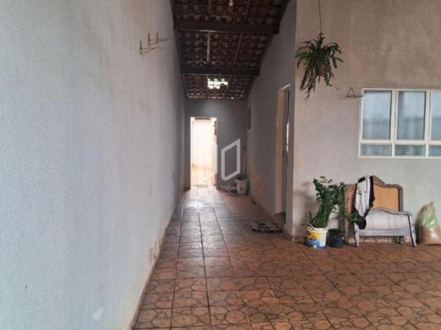 Casa para venda em Doutor Tancredo De Almeida Neves de 165.00m² com 2 Quartos e 3 Garagens