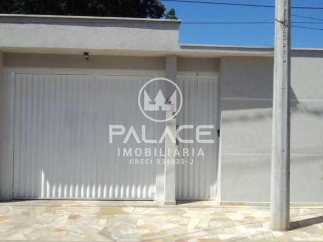 Casa para venda em Dois Córregos de 117.00m² com 1 Quarto, 2 Suites e 3 Garagens