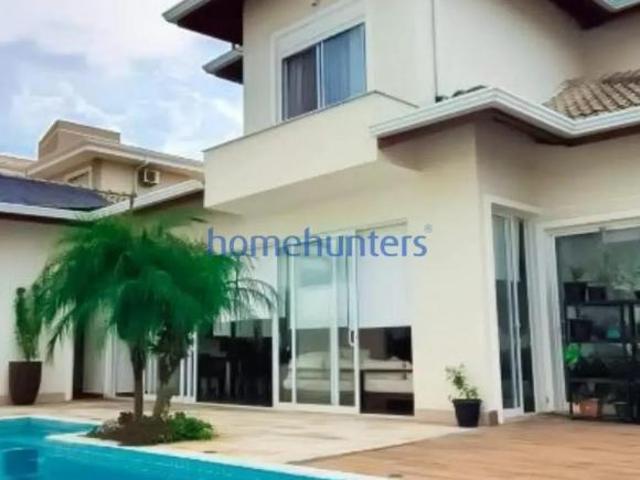 Casa para venda em Dois Córregos de 365.00m² com 3 Quartos, 3 Suites e 4 Garagens