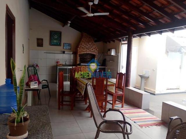 Casa para venda em Dona Amélia de 204.00m² com 3 Quartos, 3 Suites e 1 Garagem