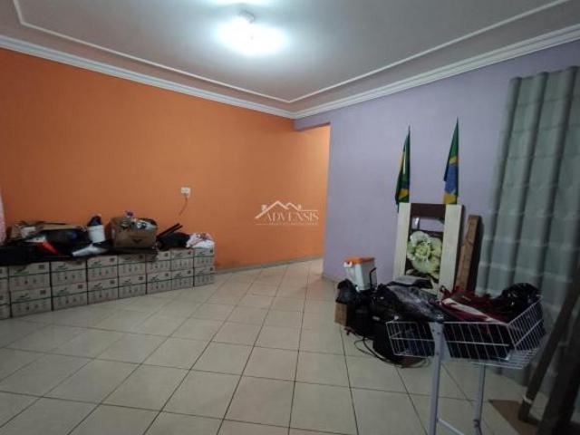 Casa para venda em Dos Casa de 176.00m² com 4 Quartos, 1 Suite e 2 Garagens